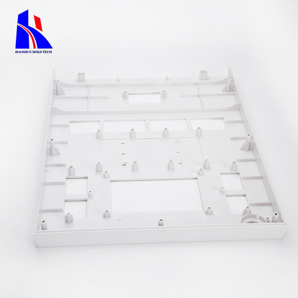 Cold Runner Plastic Injection Molding Parts Housing White Color